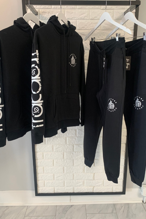 Le Trap Couture “Double Up” Jogger Set